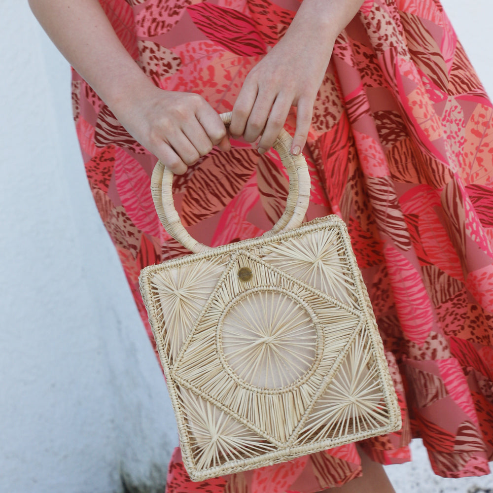 Desert Bag - Straw Bag - Hand Woven Iraca Palm Purse – APALMA HANDMADE