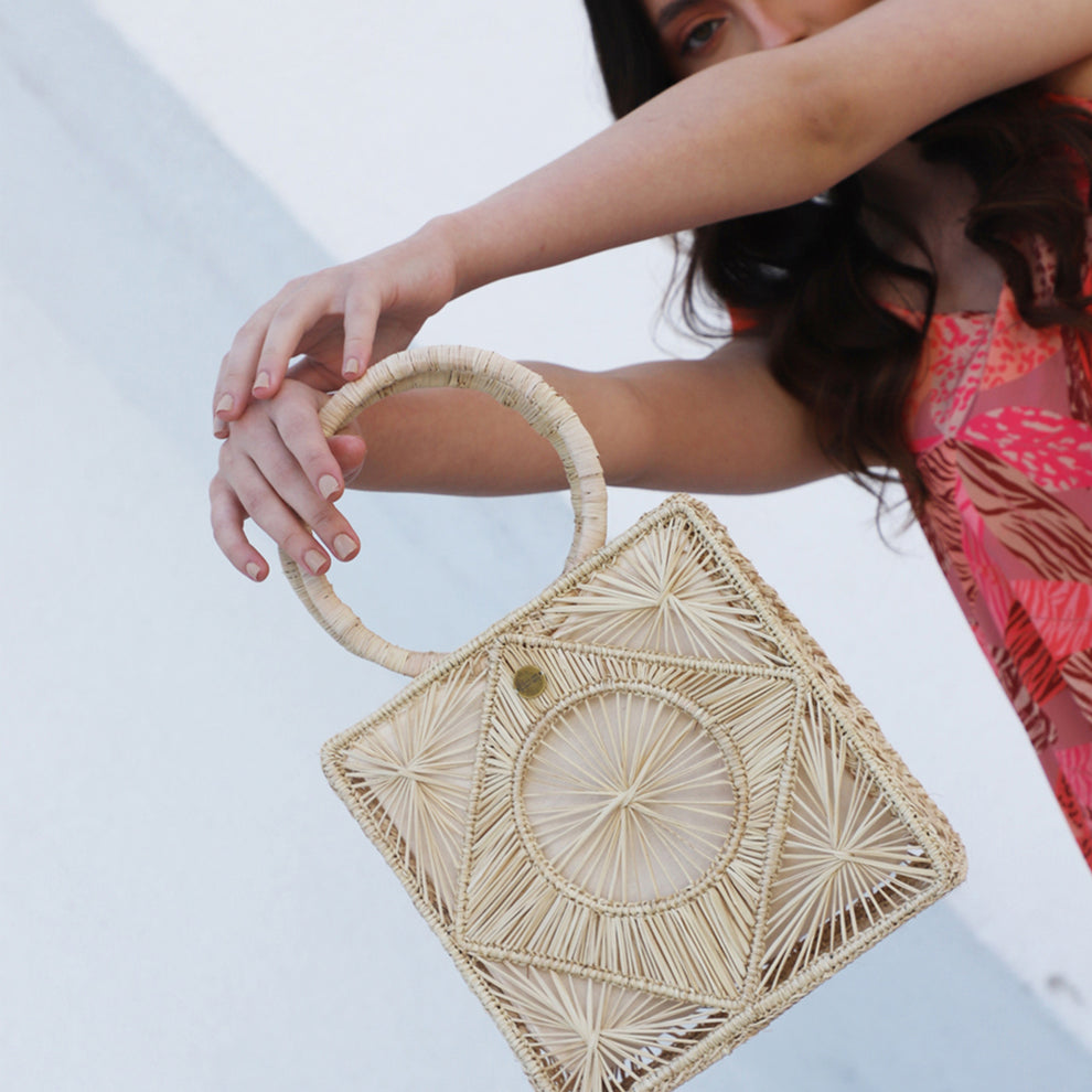 Desert Bag - Straw Bag - Hand Woven Iraca Palm Purse – APALMA HANDMADE